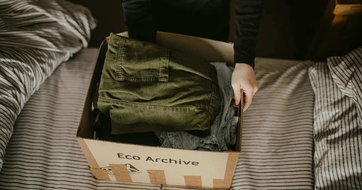 Top Tips On Storing Your Clothes | Bluebox Storage